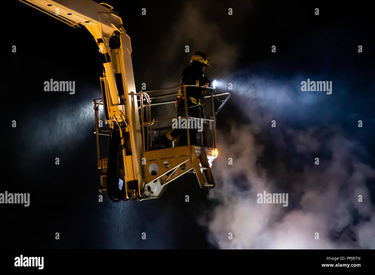 Six fire engines and a height platform tackle a house fire in Havering ...