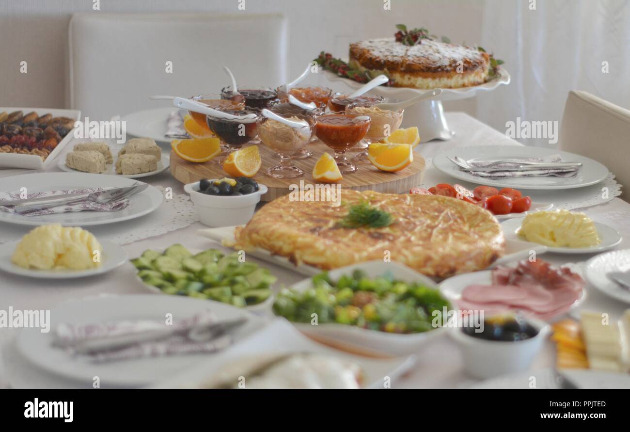 breakfast table 1 Stock Photo - Alamy