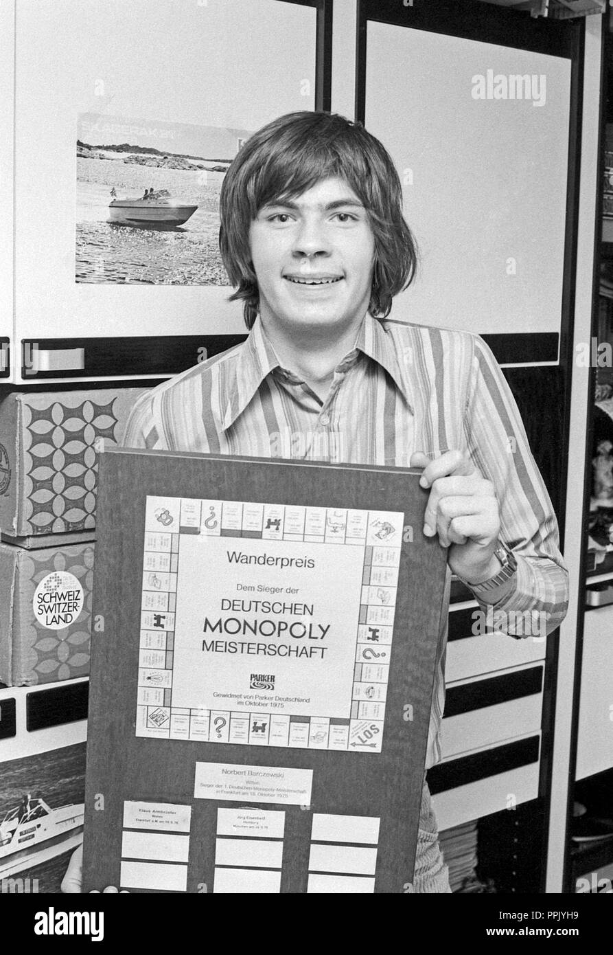 Jörg Eisenbeiß, der deutsche Meister im Monopoly, Deutschland 1975 ...