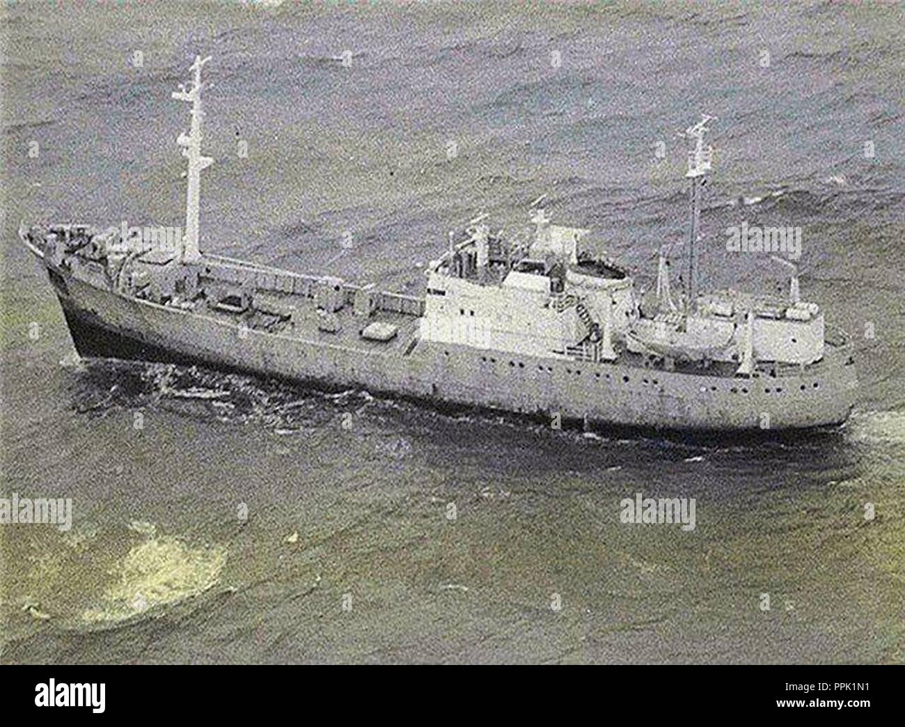 Blue Ridge South China Sea 1973 Soviet AGI Kursograph USN officer ...