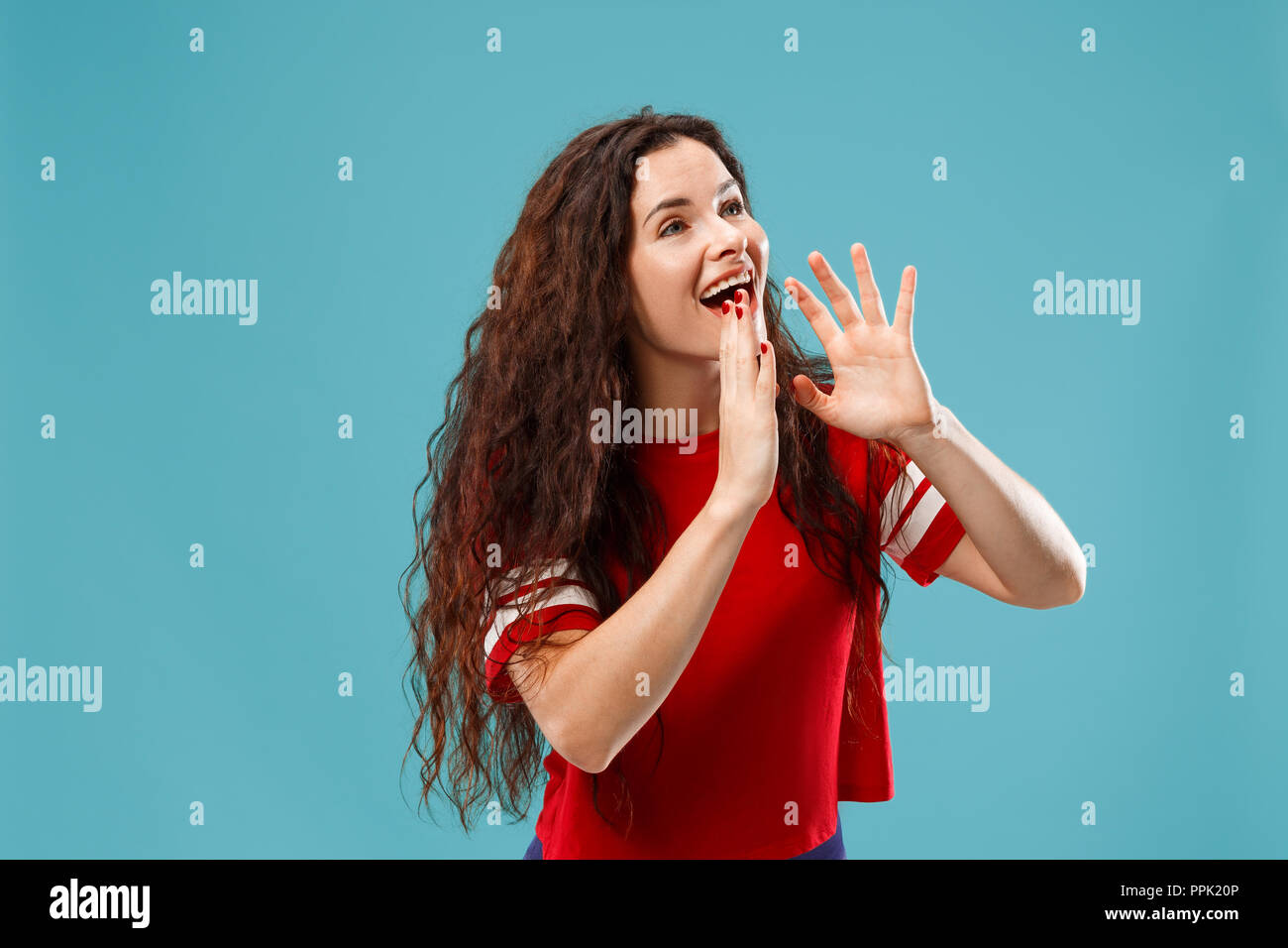 Do not miss. Young casual woman shouting. Shout. Crying emotional woman ...