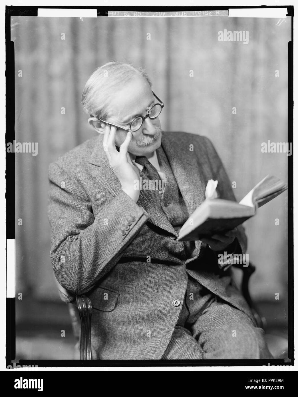 Leon blum hi-res stock photography and images - Alamy