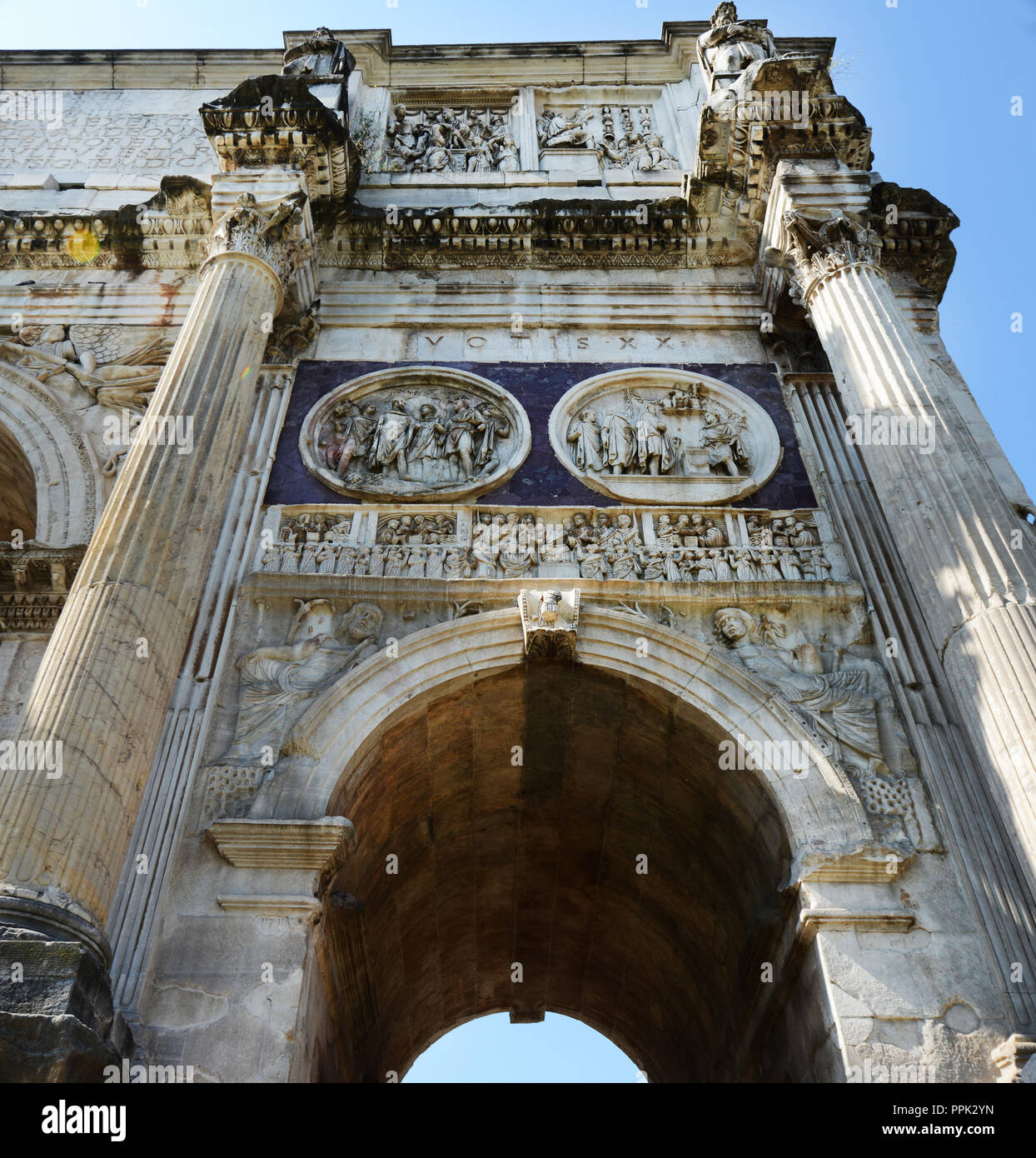 Constantine arch reliefs hi-res stock photography and images - Alamy