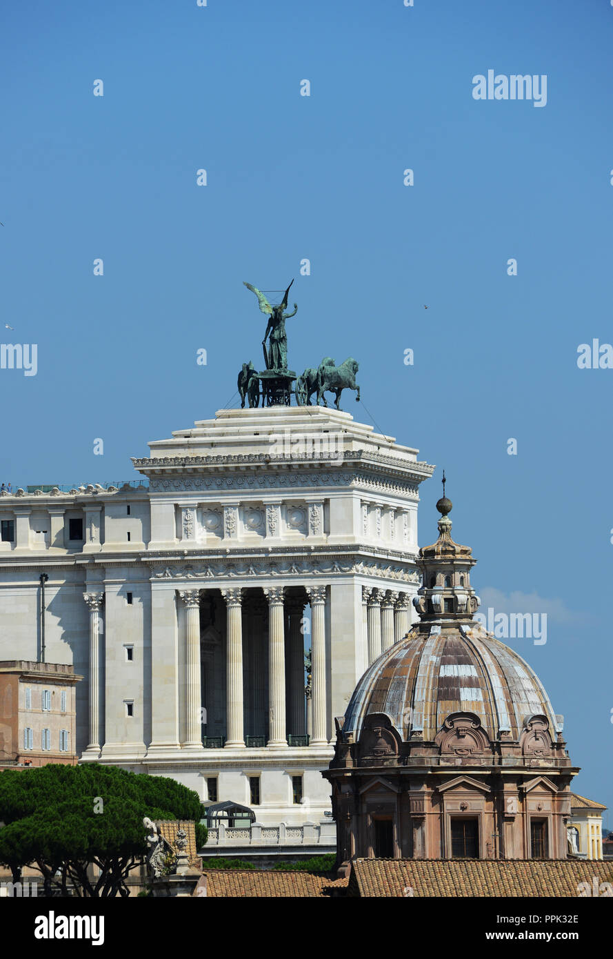 The Victor Emmanuel II monument building as seen from the Palatine Hill ...