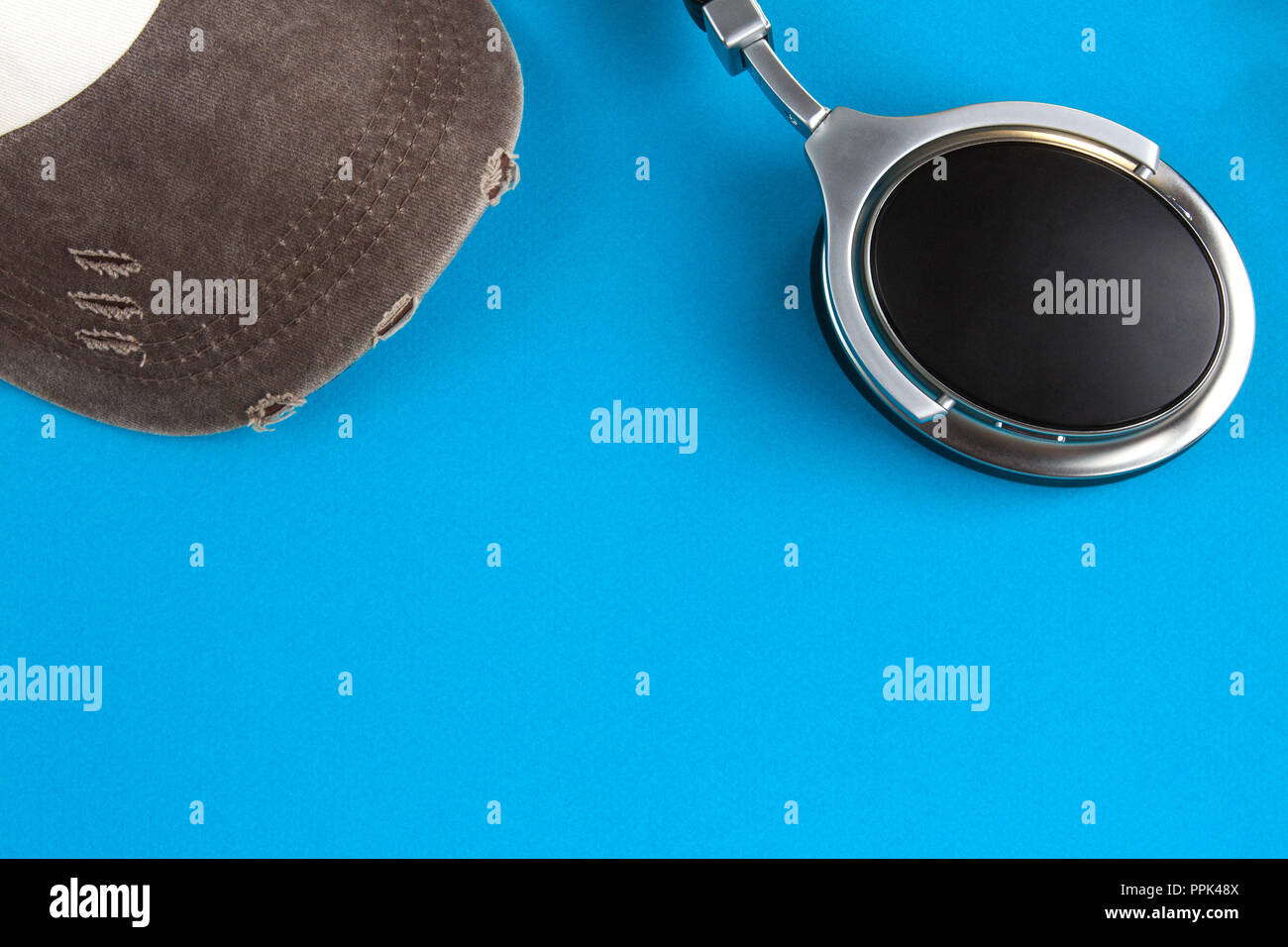 Corner cap hi-res stock photography and images - Alamy