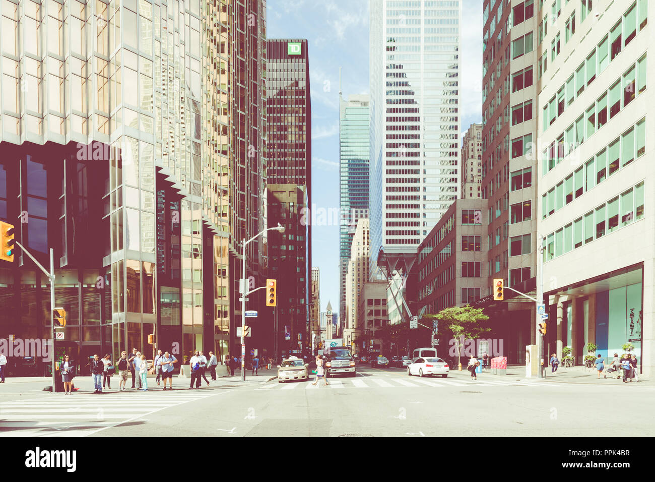 TORONTO, CANADA - SEPTEMBER 17, 2018: Rush hour atToronto's busiest ...