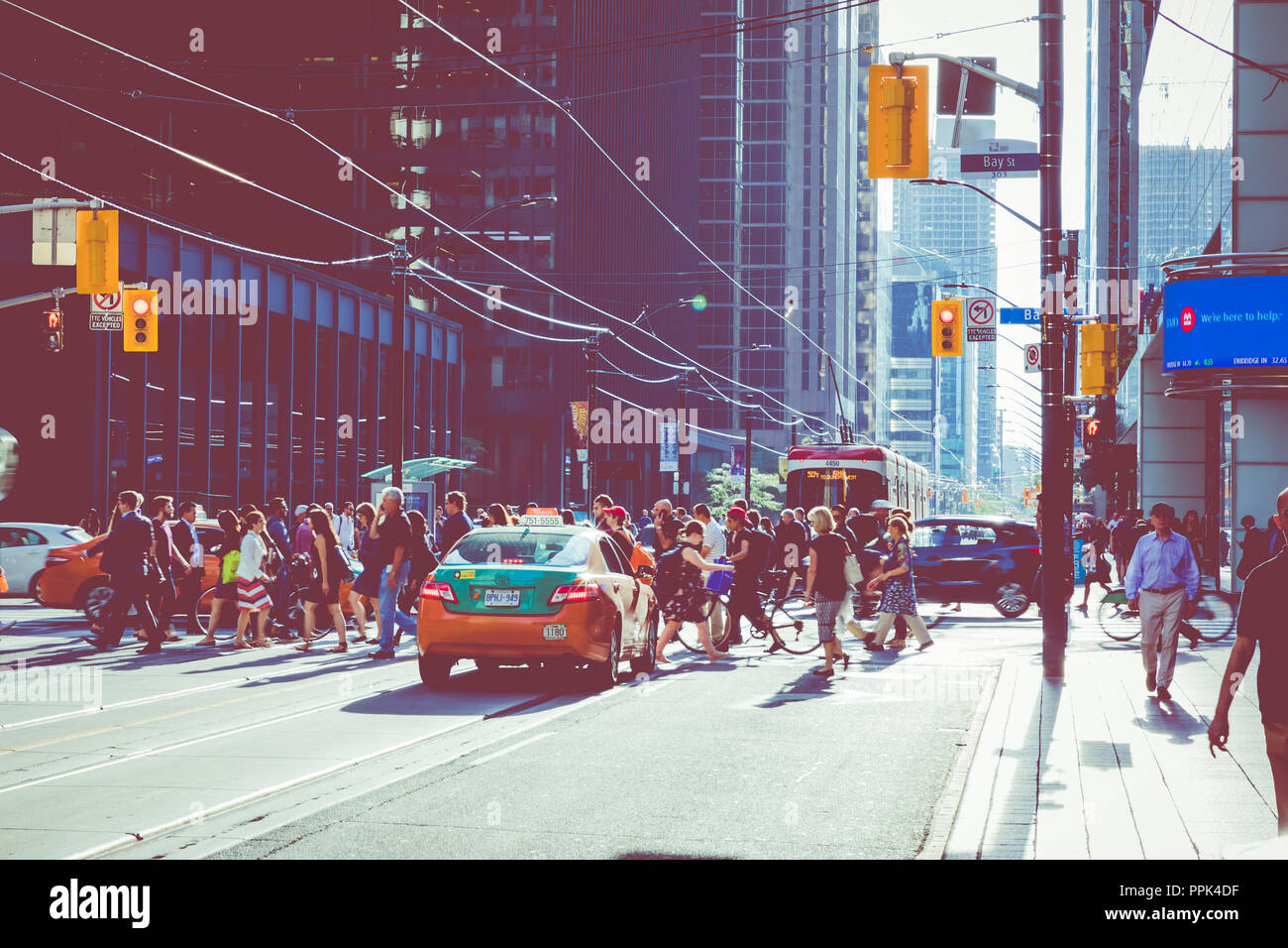 Canada rush hour hi-res stock photography and images - Alamy