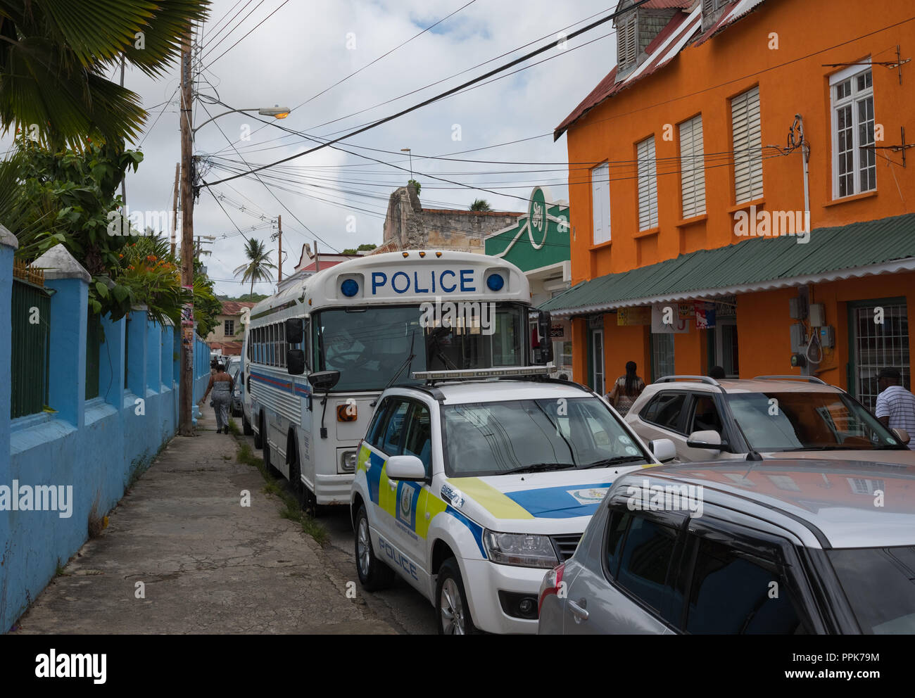 Police bus barbados hi-res stock photography and images - Alamy