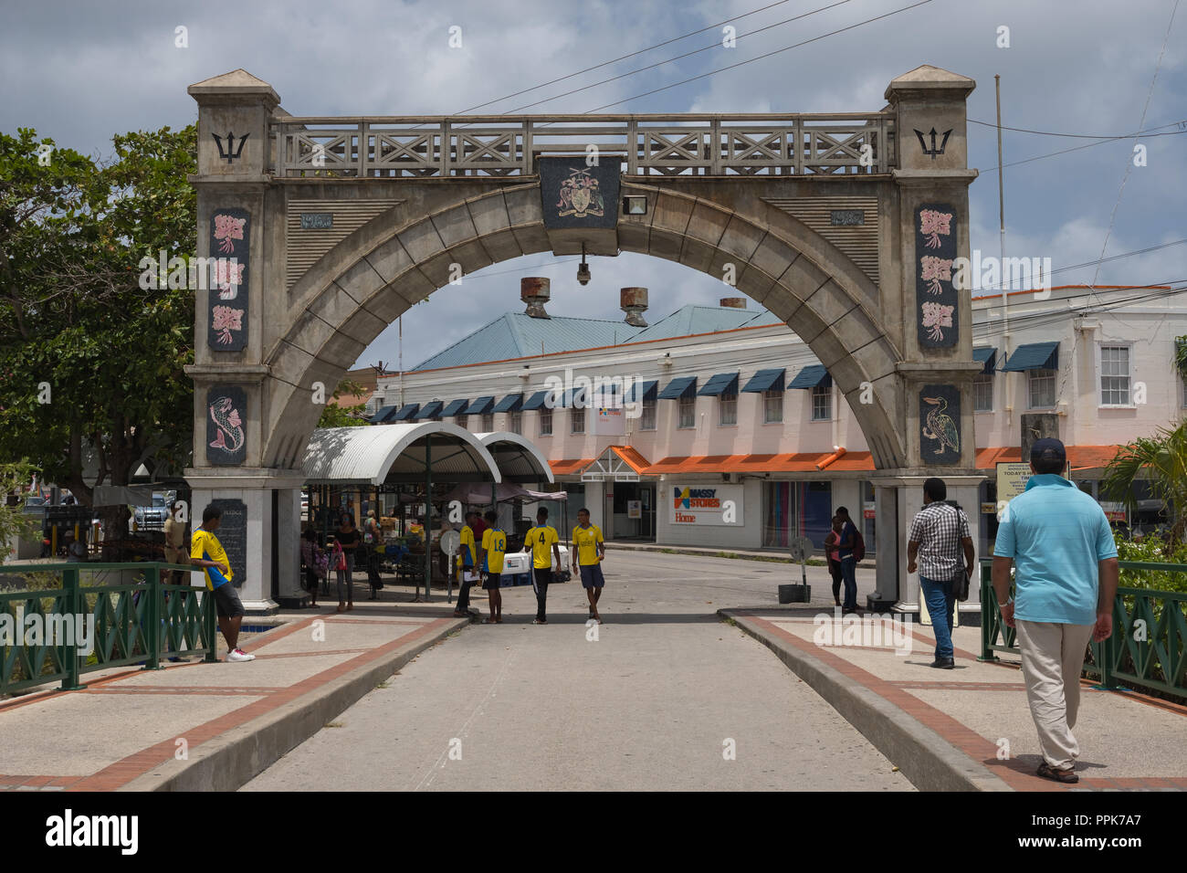 Independence Arch, Chamberlain Bridge, Bridgetown, Barbados Stock Photo ...