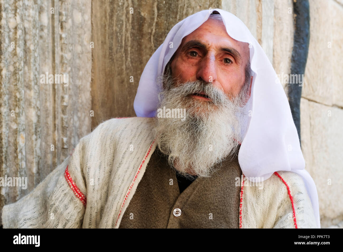 Yezidi lalish hi-res stock photography and images - Alamy
