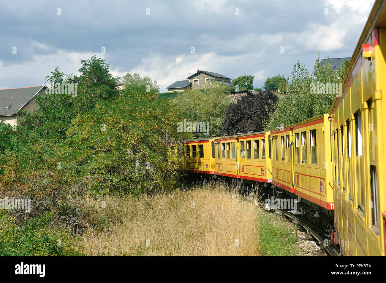 Yellow train pyrenees old hi-res stock photography and images - Alamy