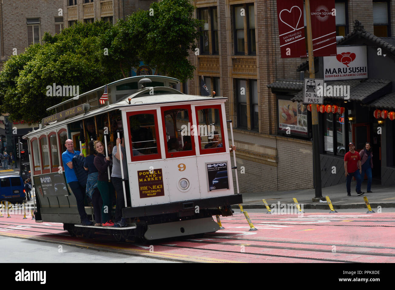 Cable cars san francisco hi-res stock photography and images - Alamy