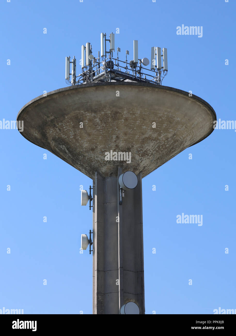 Pressure surge system hi-res stock photography and images - Alamy