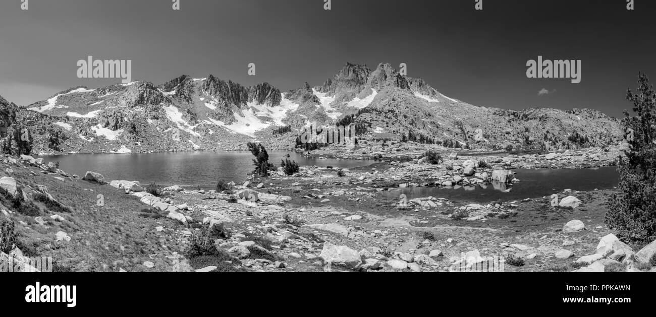 The view along the John Muir Trail at Chief Lake, John Muir Wilderness ...