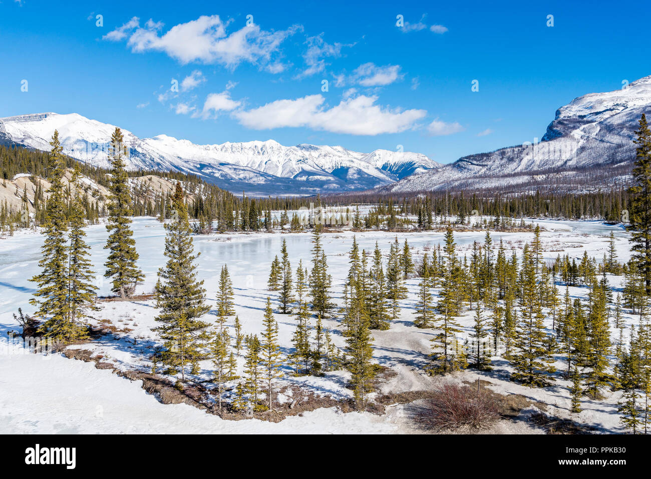 Saskatchewan Winter High Resolution Stock Photography and Images - Alamy