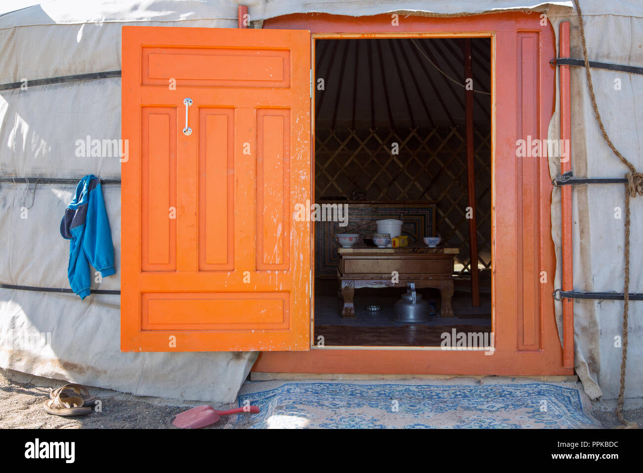 Mongolia yurt inside hi-res stock photography and images - Alamy
