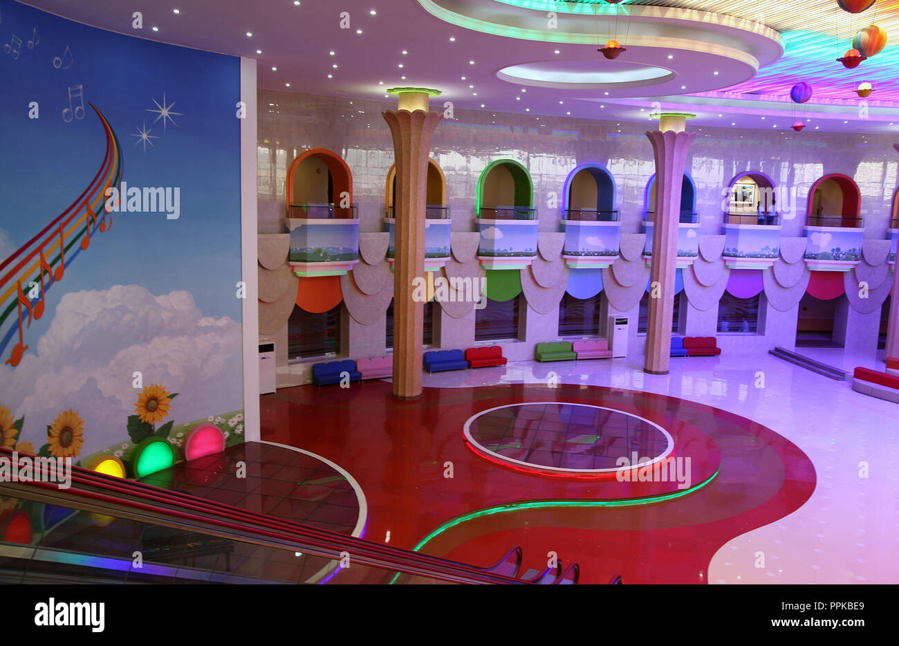 Mangyondae School Childrens Palace in Pyongyang Stock Photo - Alamy