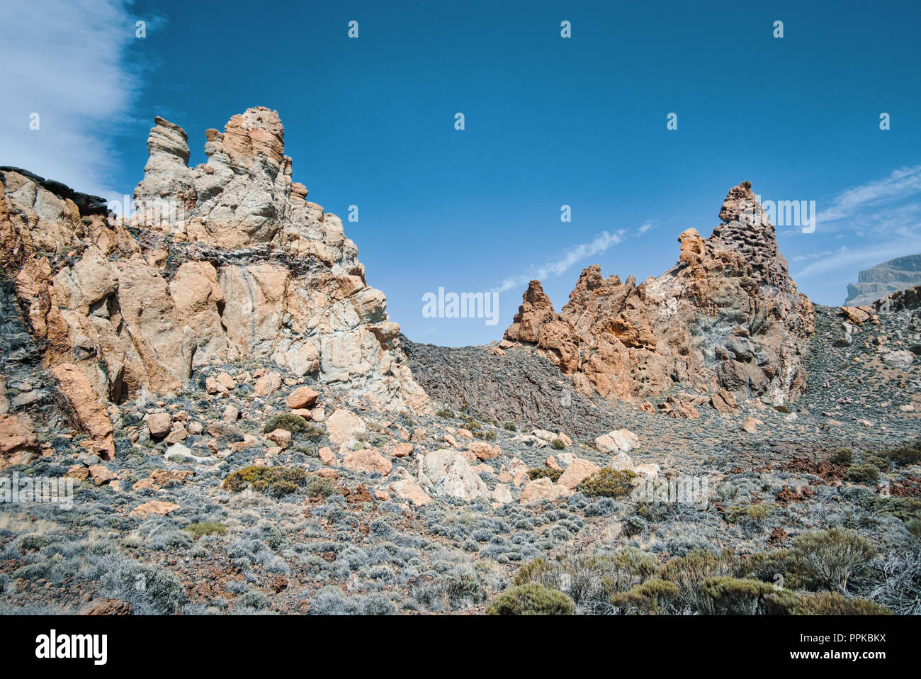 Rocks and soil hi-res stock photography and images - Alamy