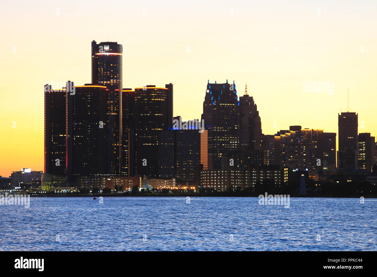 Detroit Skyline High Resolution Stock Photography and Images - Alamy
