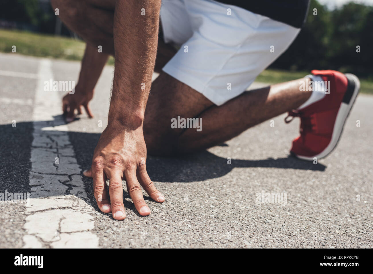 Sprinter starting position hi-res stock photography and images - Alamy