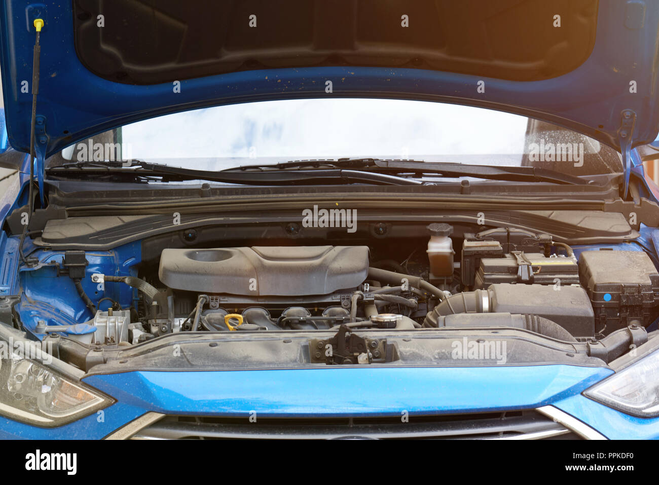 Car engine under the hood hi-res stock photography and images - Alamy
