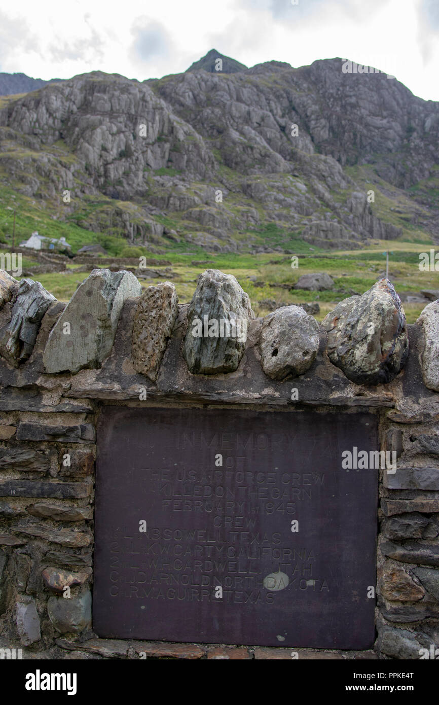 War memorial, Llanberis Pass Stock Photo - Alamy