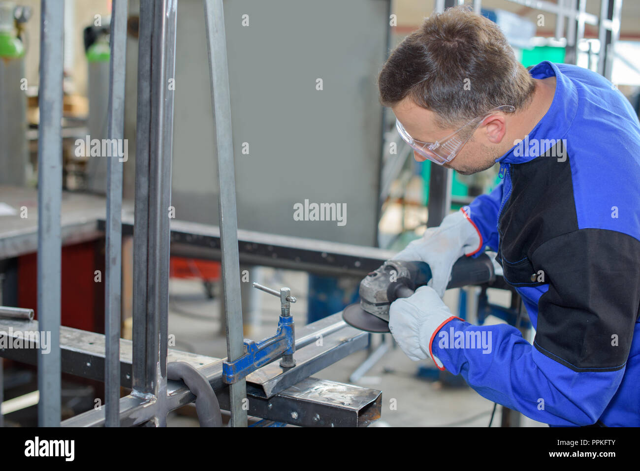 Welding polishing hi-res stock photography and images - Alamy