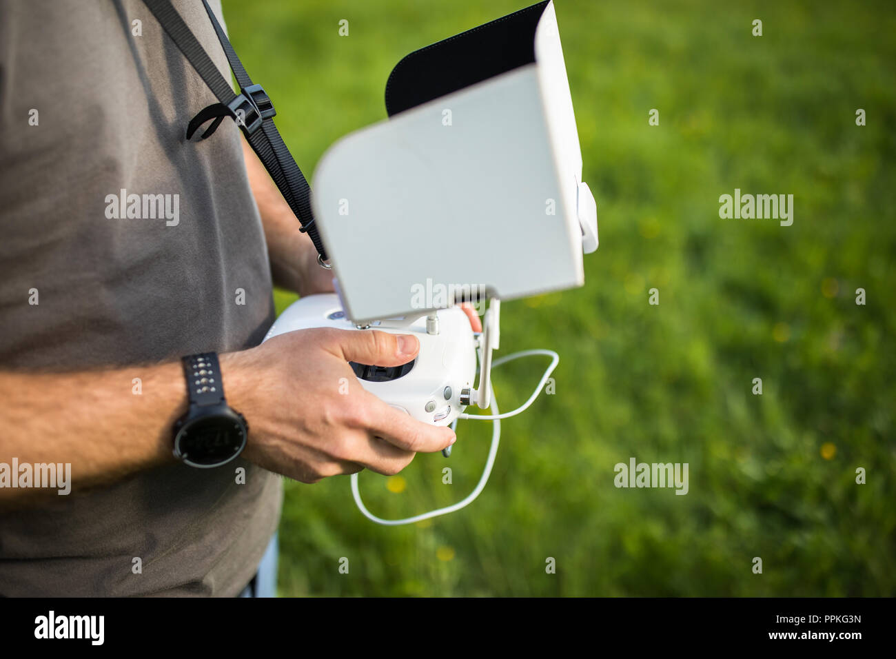 Phone joystick drone control hi-res stock photography and images - Alamy