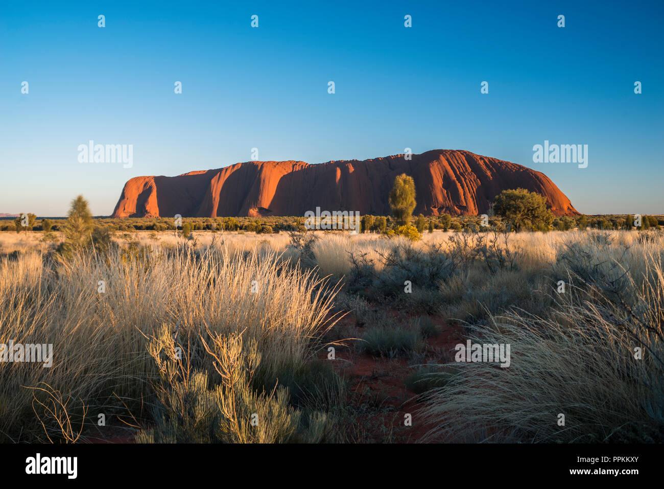 Uluru ayers rock sunset and sunrise hi-res stock photography and images ...