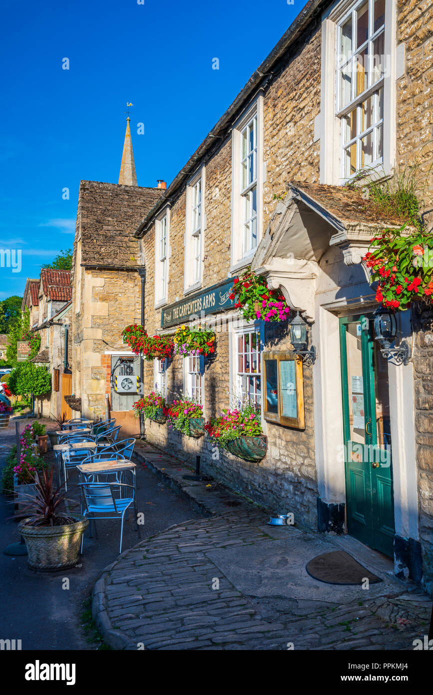 Lacock house lacock village wiltshire hi-res stock photography and ...
