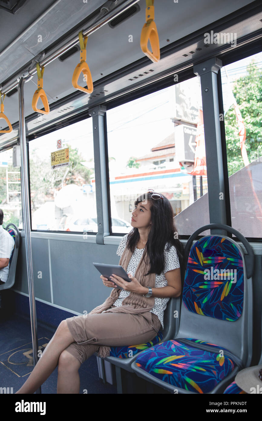 Business suit tablet bus hi-res stock photography and images - Alamy