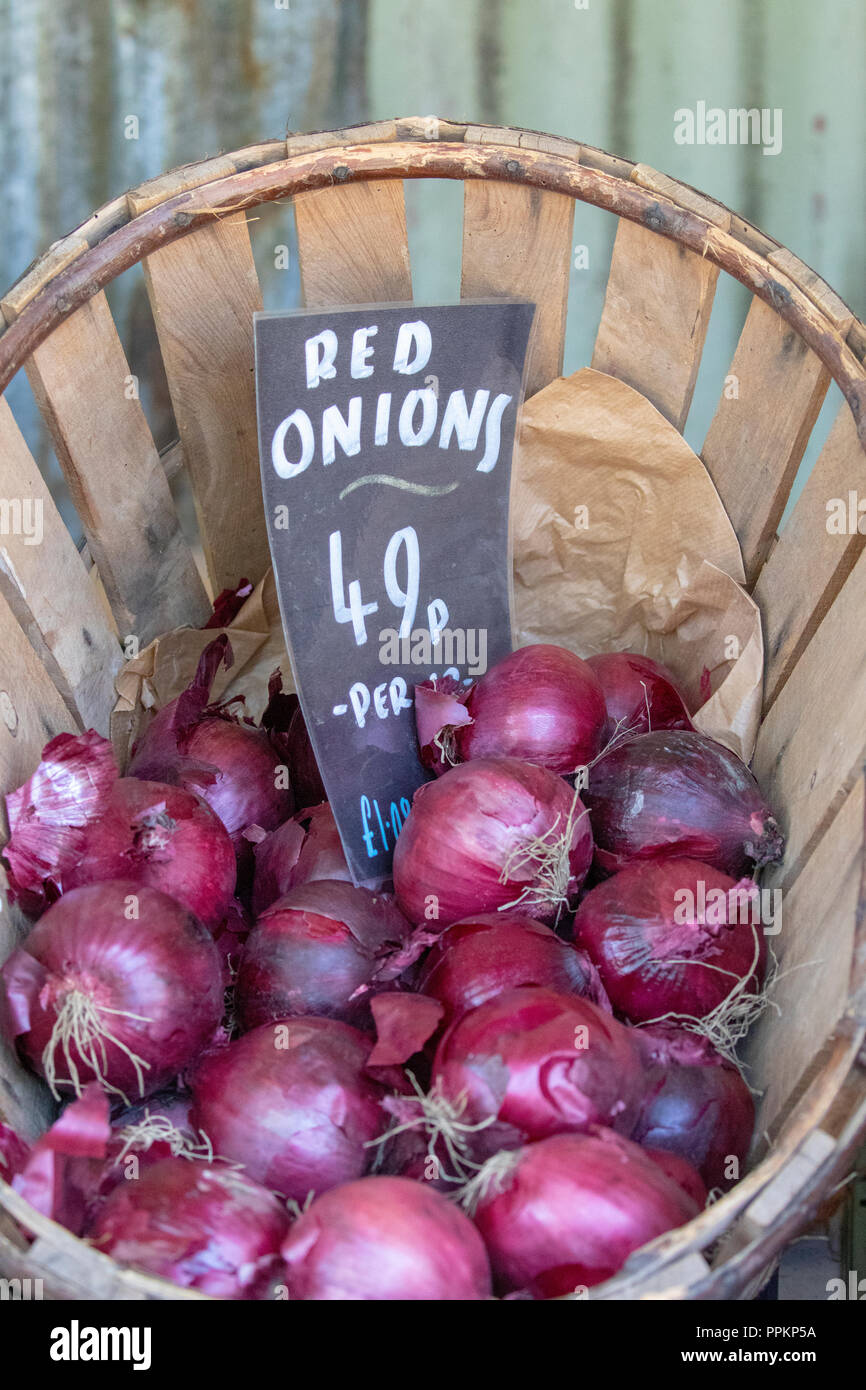 Hawarden estate farm shop hi-res stock photography and images - Alamy