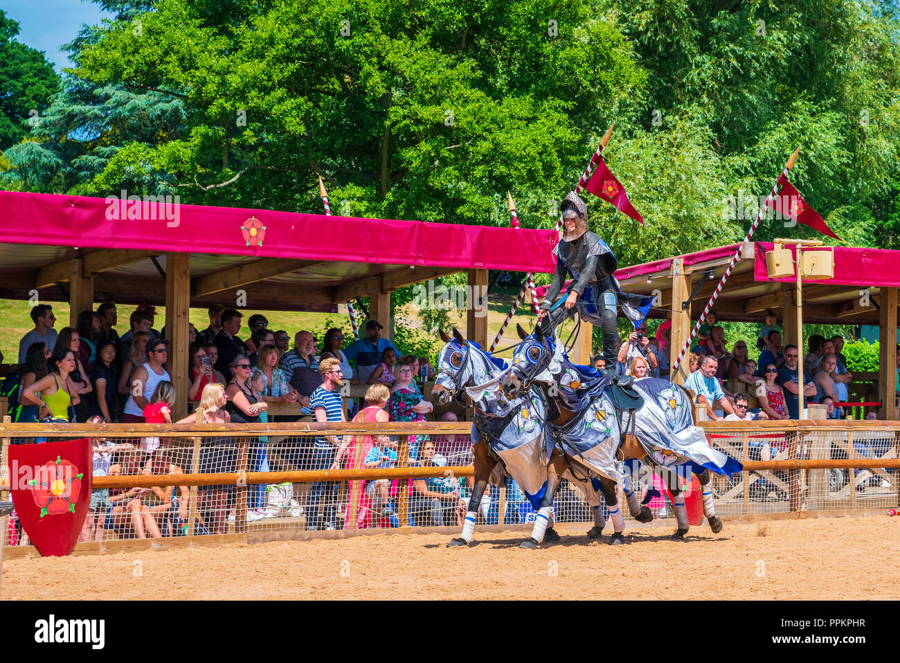 Wars Of The Roses Live at Warwick Castle, Warwickshire, West Midlands ...