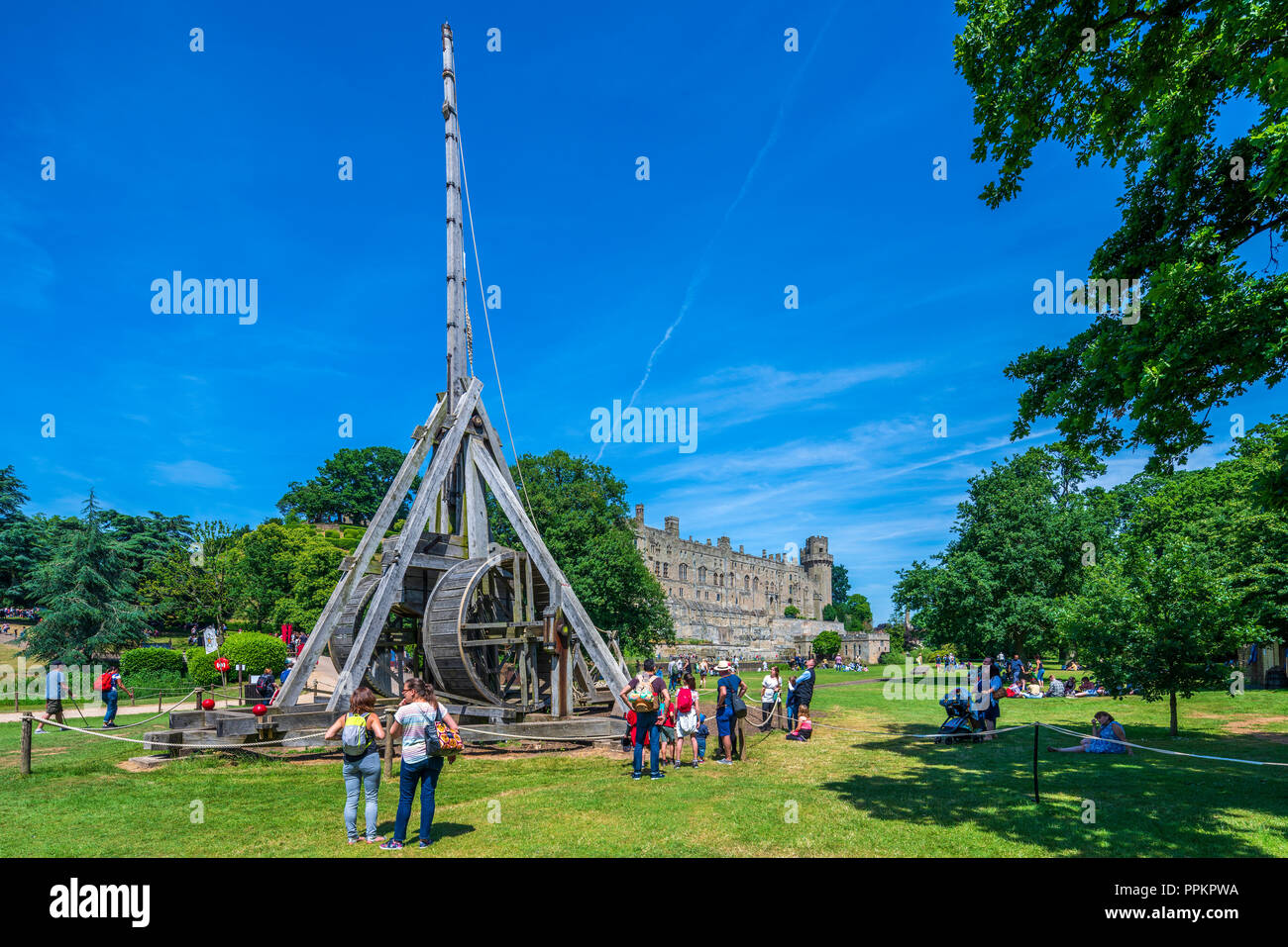 Trebuchet hi-res stock photography and images - Alamy