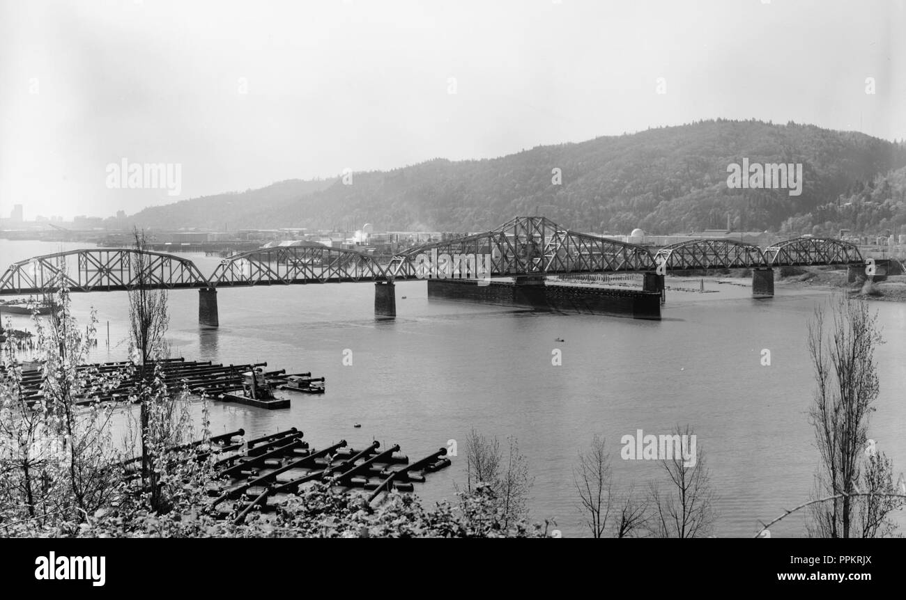 Full swing Black and White Stock Photos & Images - Alamy