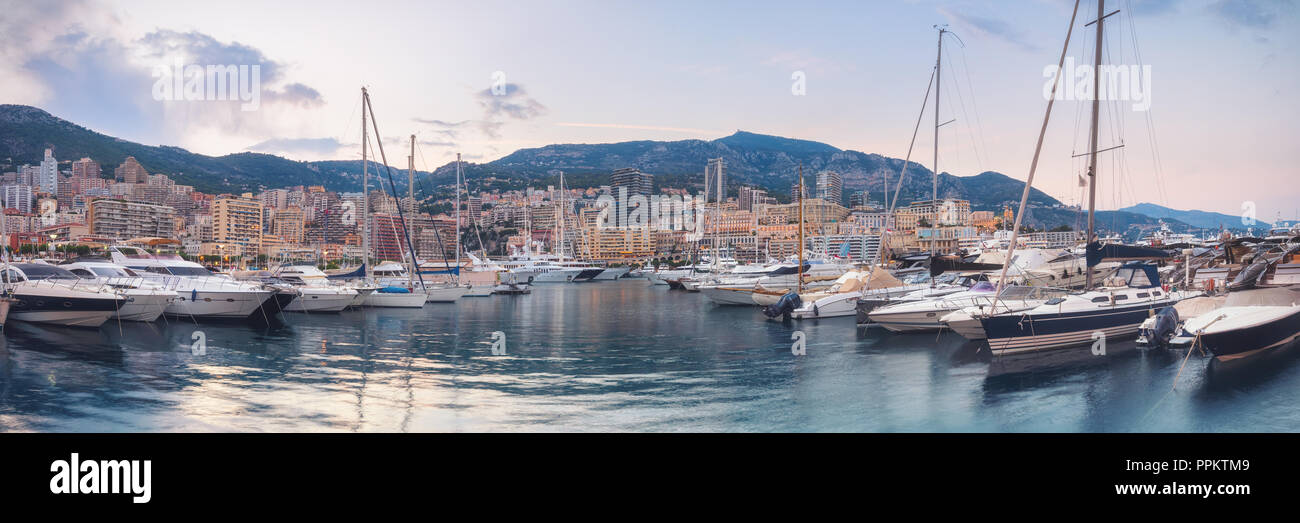 Port hercule monaco people hi-res stock photography and images - Alamy