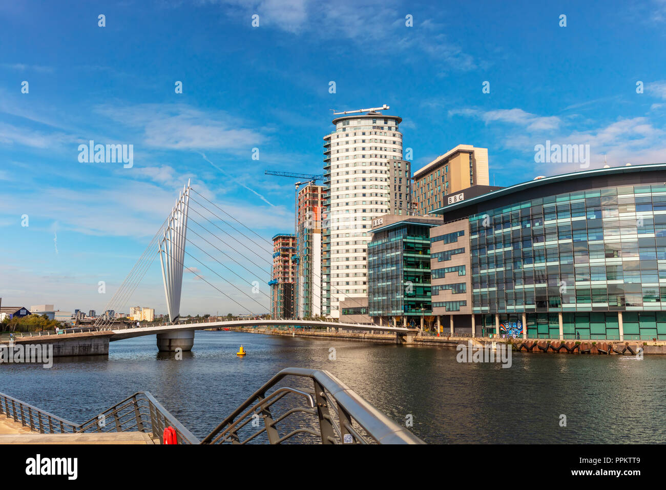 Mediacityuk architecture hi-res stock photography and images - Alamy