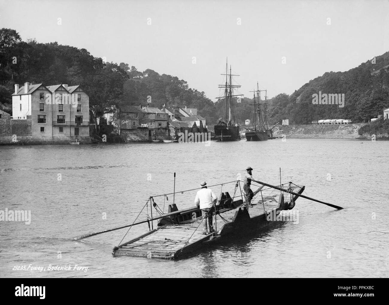 Bodinnick Ferry Stock Photos & Bodinnick Ferry Stock Images - Alamy