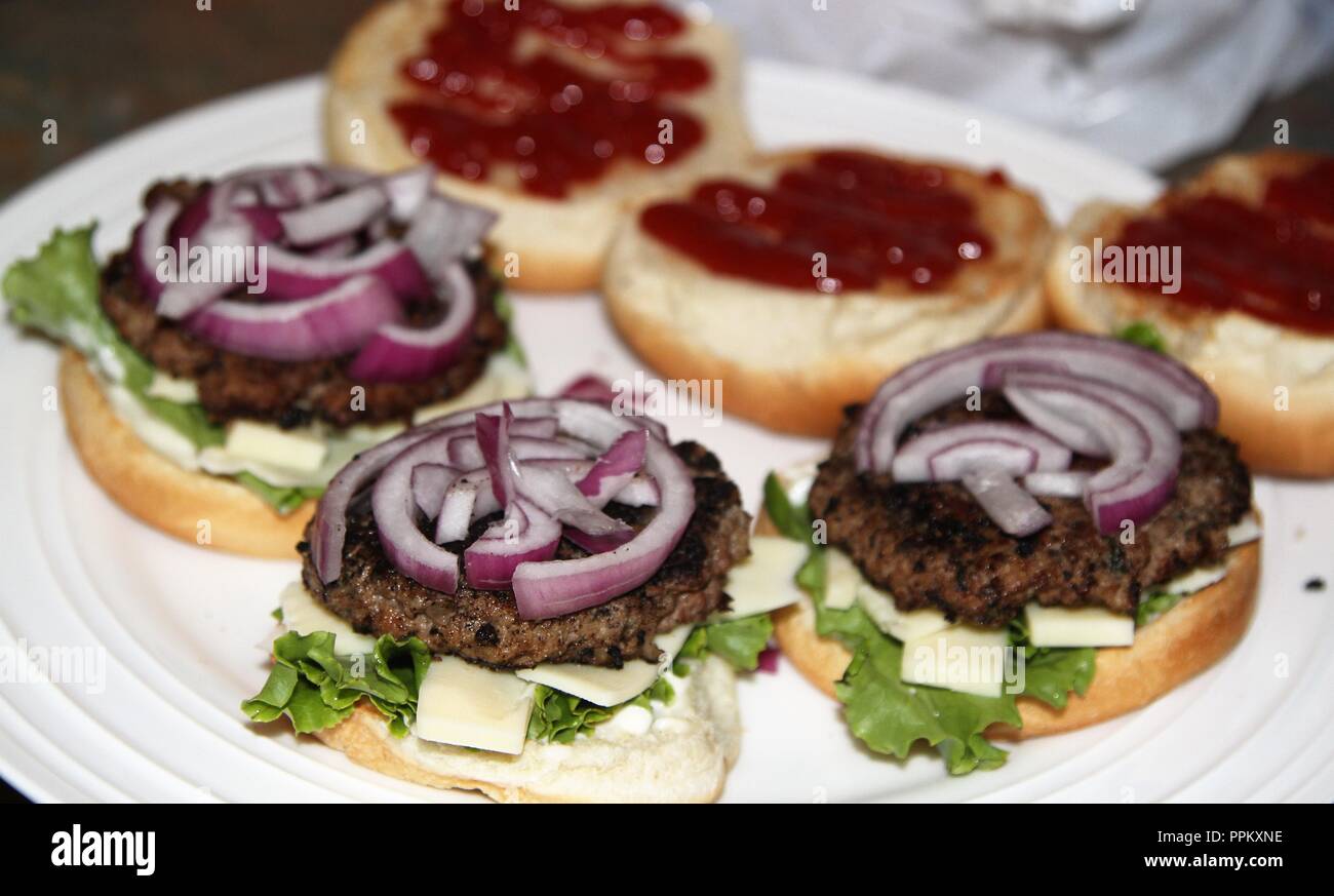 Buns with meat hi-res stock photography and images - Alamy