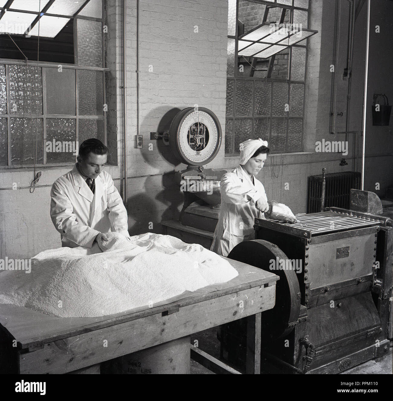 Warehouse interior 1950s hi-res stock photography and images - Alamy