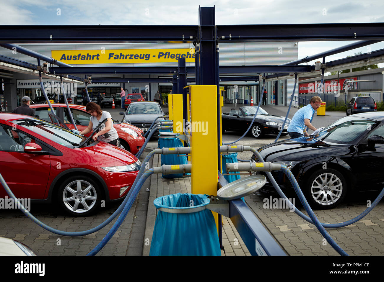 German staff car hi-res stock photography and images - Alamy