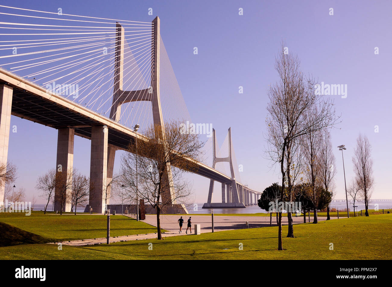 Vasco da Gama Bridge over the Tagus river (rio Tejo), Lisbon, Portugal ...