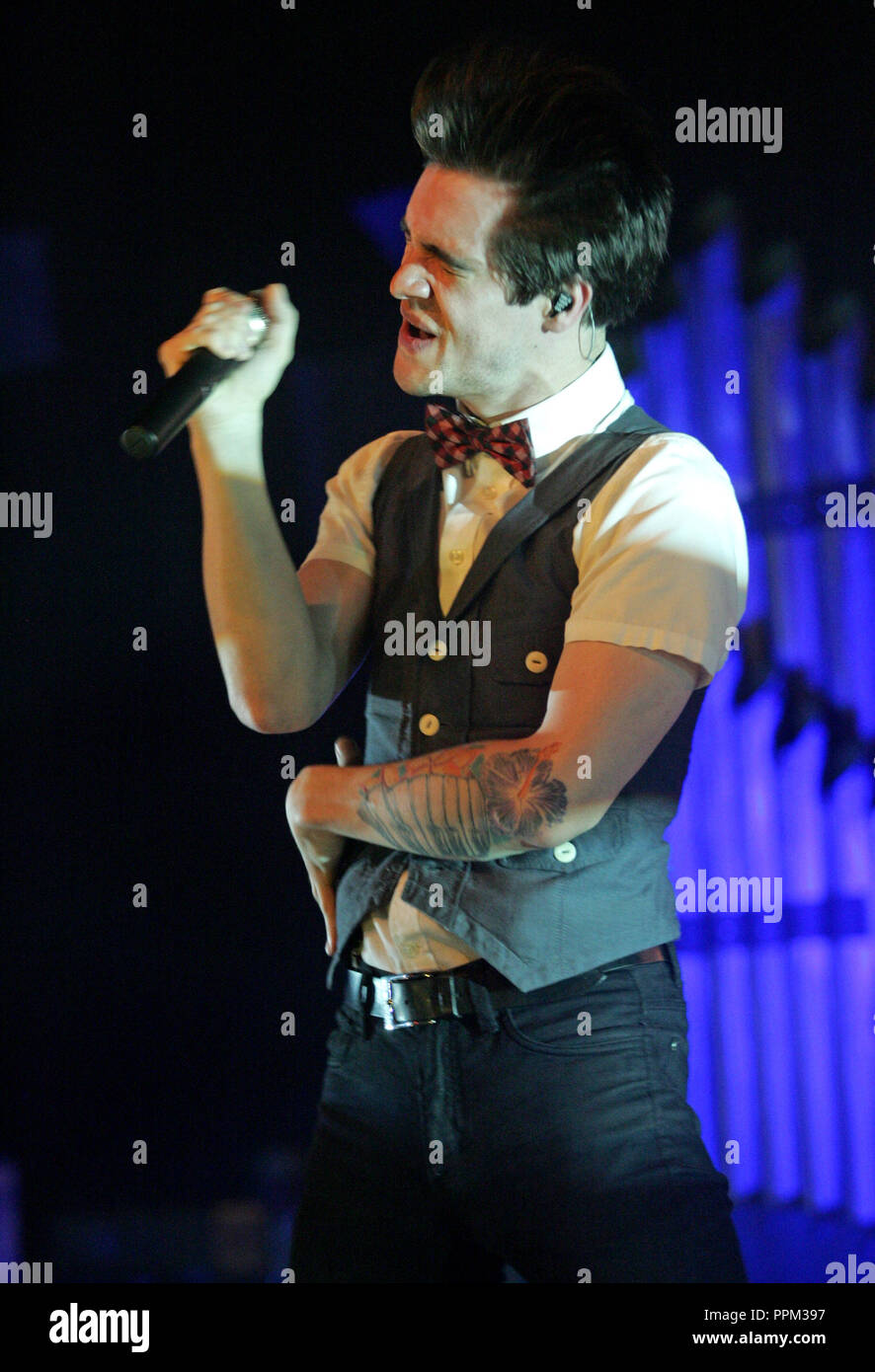 Brian urie hi-res stock photography and images - Alamy