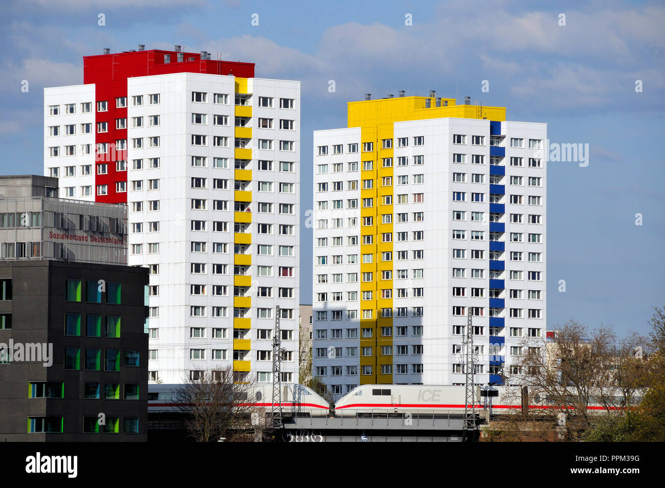 Colourful pattern hi-res stock photography and images - Alamy