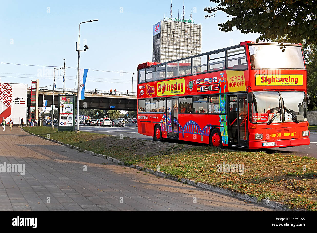 Riga hop on hop off bus tour hi-res stock photography and images - Alamy