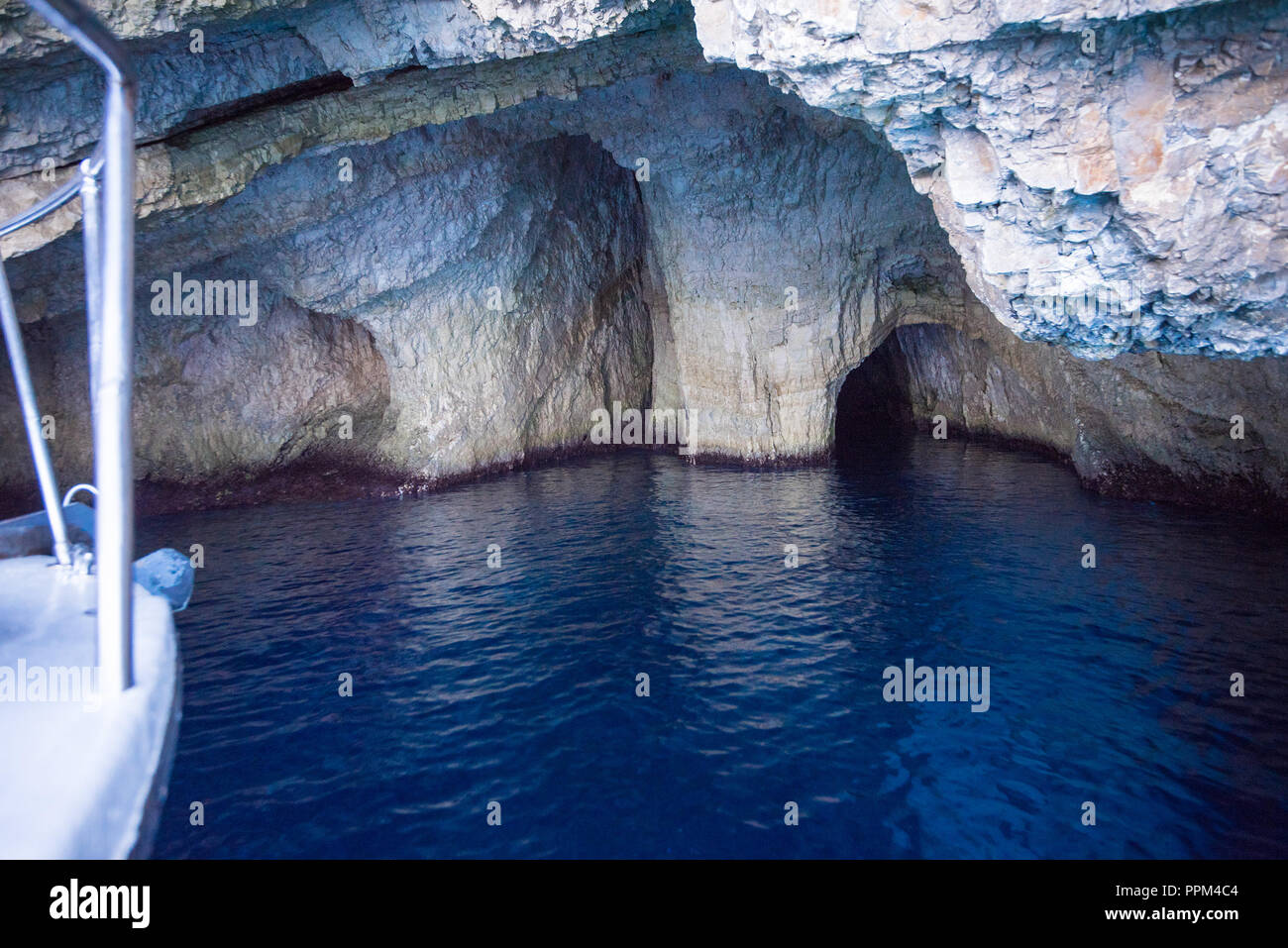 Zakynthos marine park turtle hi-res stock photography and images - Alamy