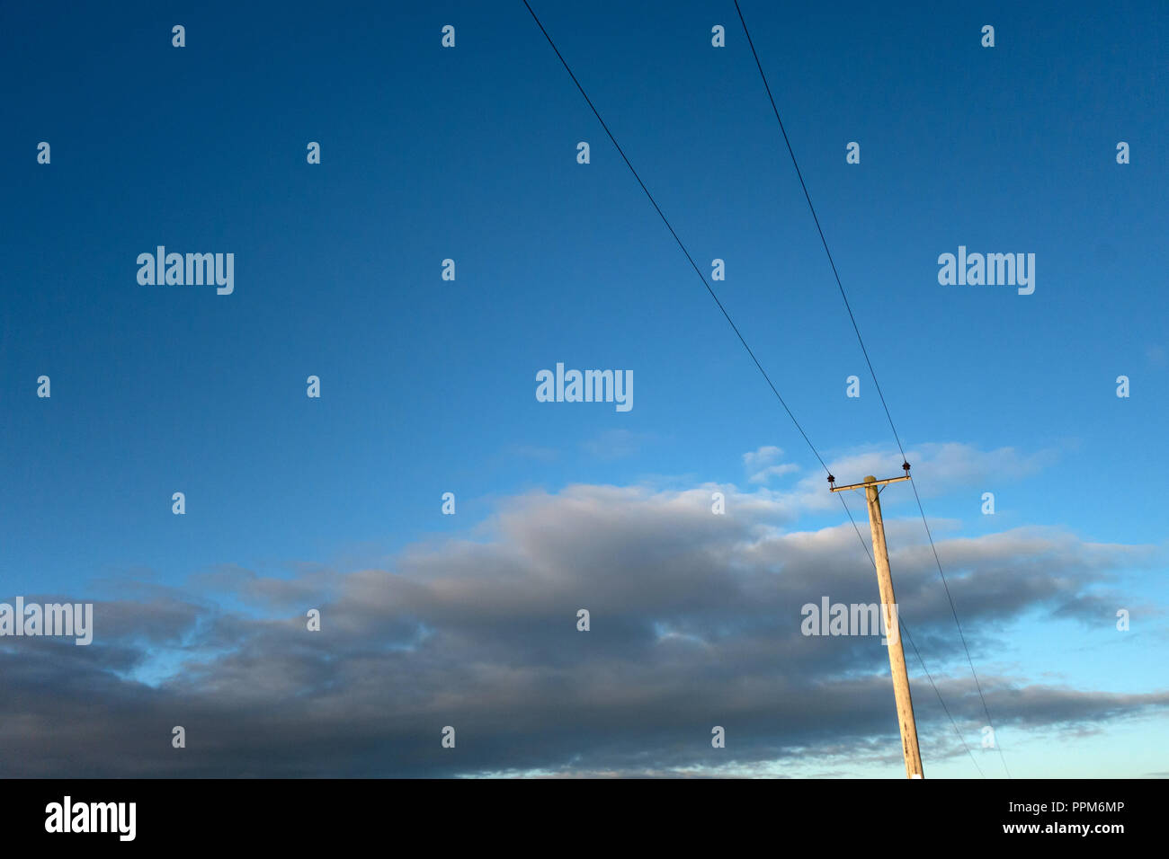 Overhead Electricity cables at Wortley, South Yorkshire, England Stock ...