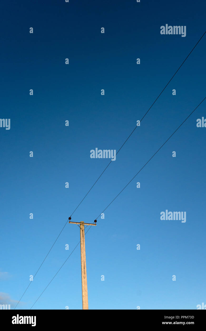 Overhead Electricity cables at Wortley, South Yorkshire, England Stock ...
