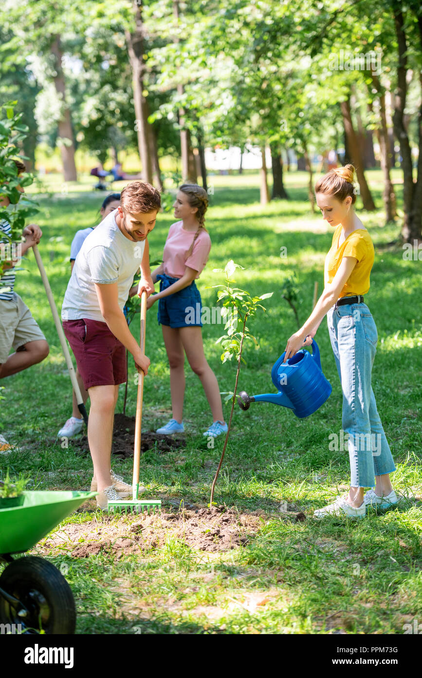 Women planting trees hi-res stock photography and images - Alamy