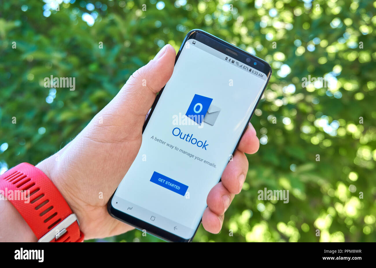 Microsoft outlook hi-res stock photography and images - Alamy